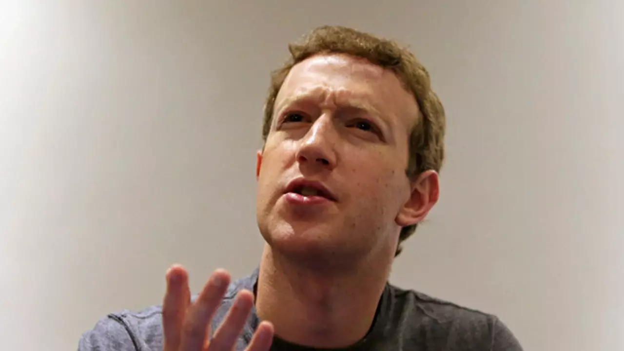 Mark Zuckerberg har en plan for å ødelegge livene våre