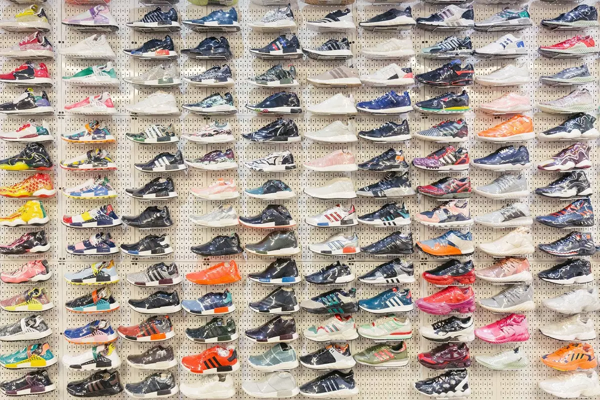 Hur ett par enkla sneakers förklarar verksamheten med att sälja sneakers