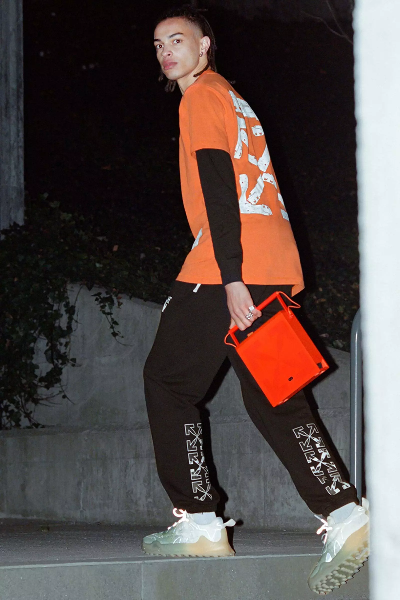 Off White Teknolojia Mpandahateny Collab Collection