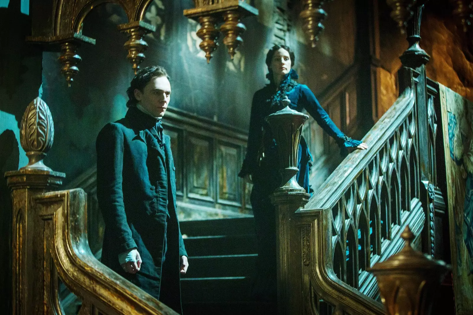 der Crimson Peak