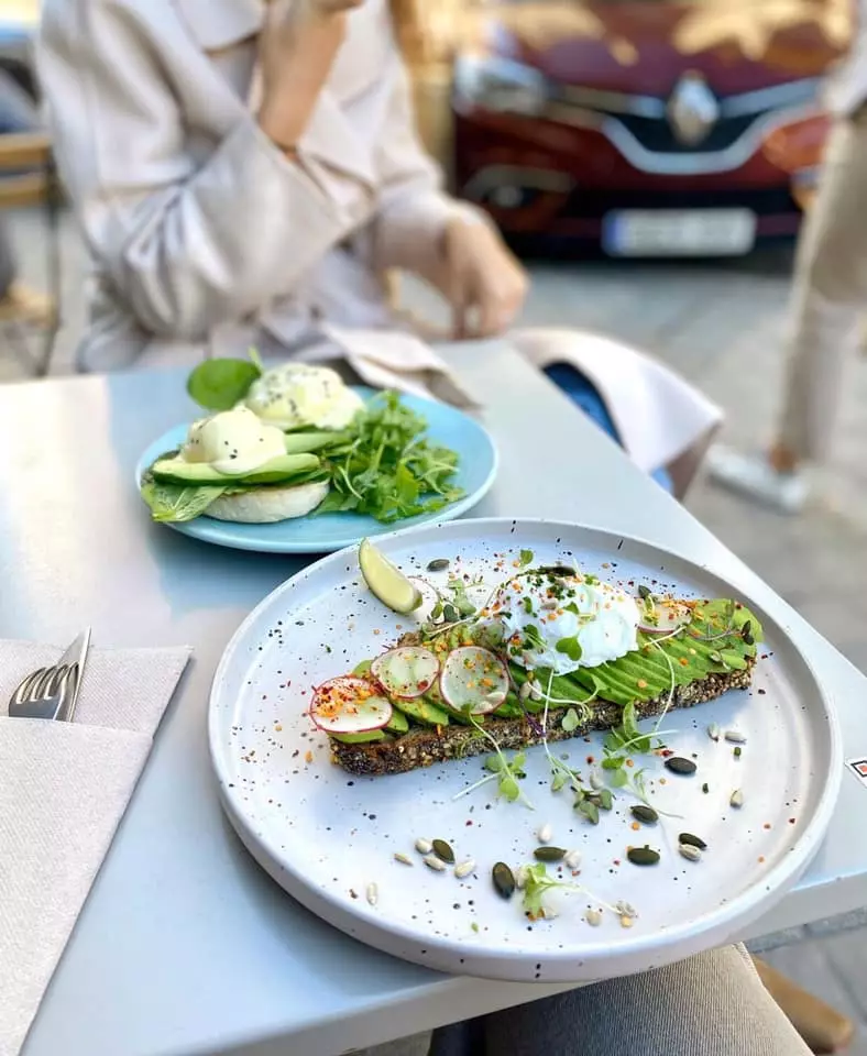 7 specialiteitencafés waar je goede koffie kunt drinken