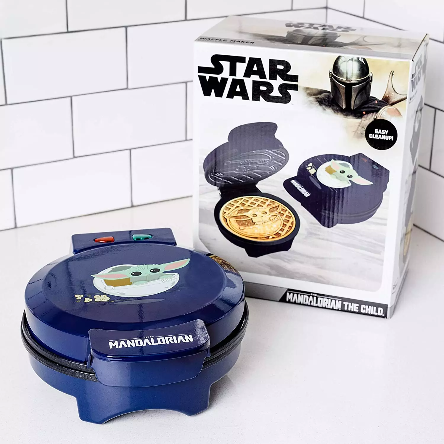 Itong Baby Yoda waffle maker na ibinebenta para sa Cyber Monday ay lahat ng gusto ng isang Star Wars fan