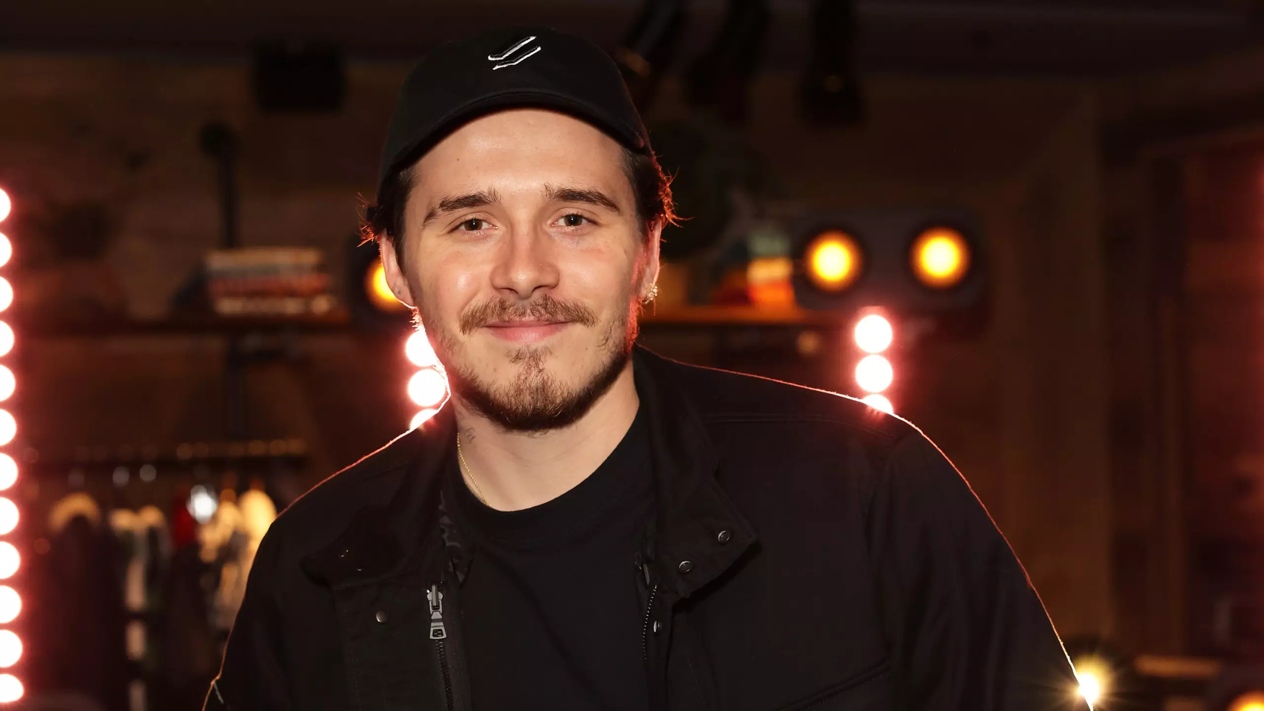 Brooklyn Beckham ved åbningen af den nye Superdry-butik på Oxford Street.