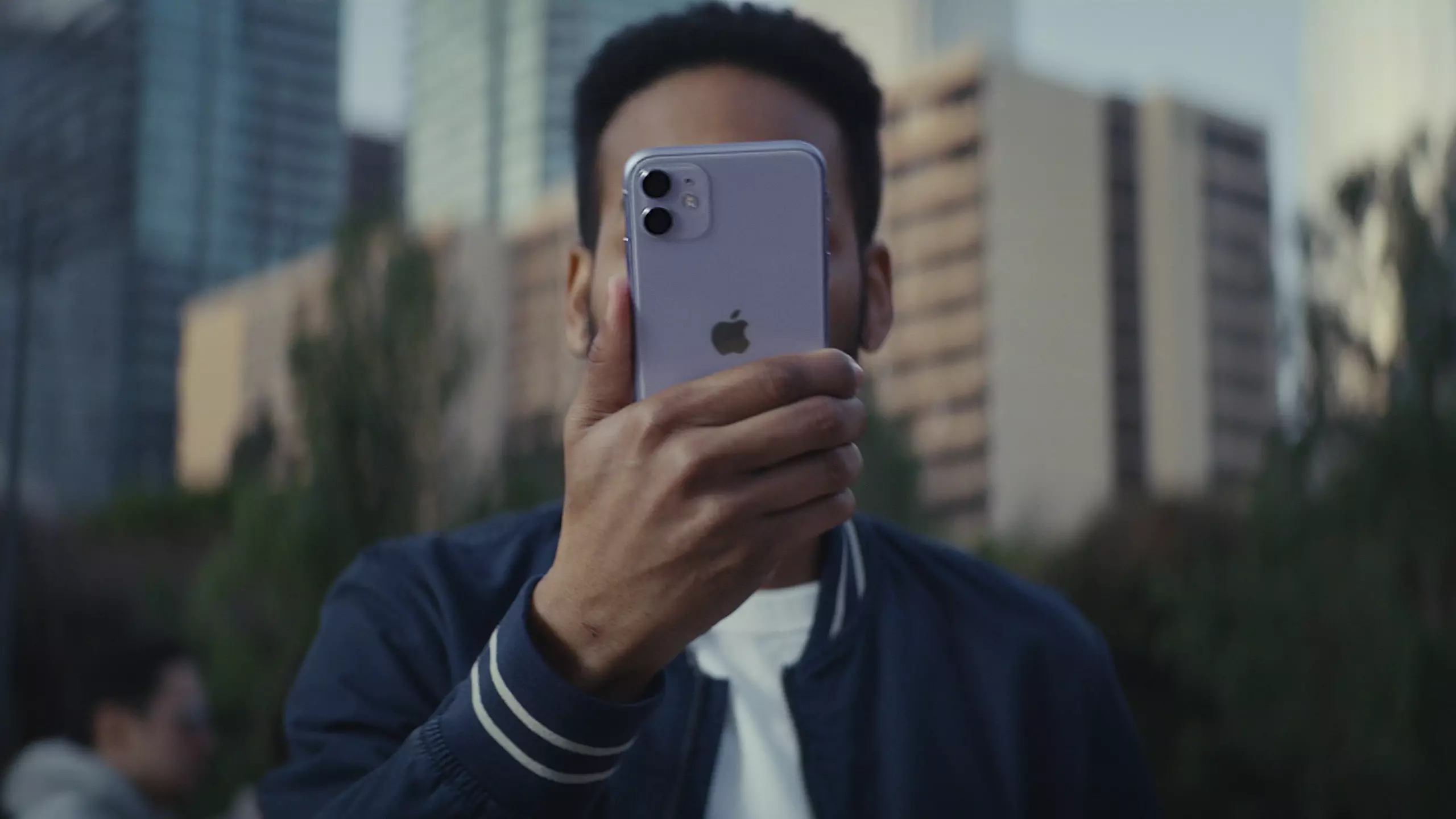 Apple vrea să devină singura companie de tehnologie în care ai încredere