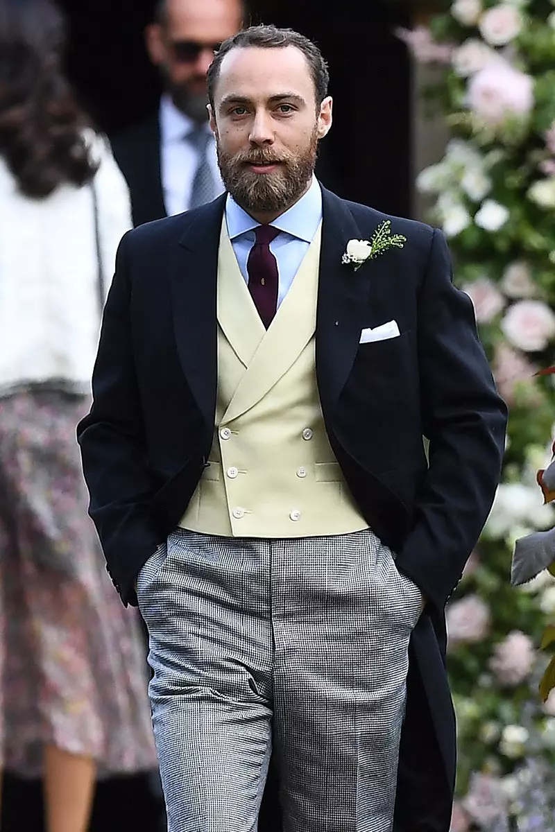 Takto by ste mali nosiť chaqu, ak pôjdete na Harryho svadbu