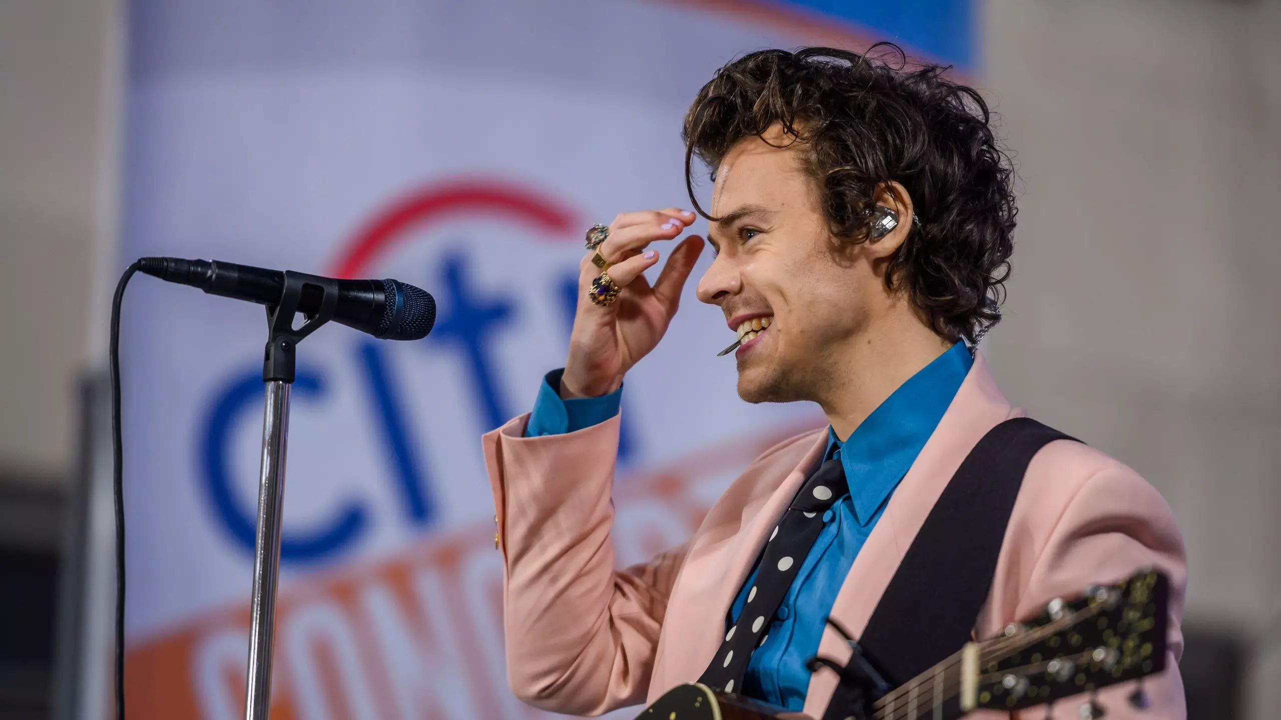 VANDAG Foto Harry Styles op Woensdag 26 Februarie 2020