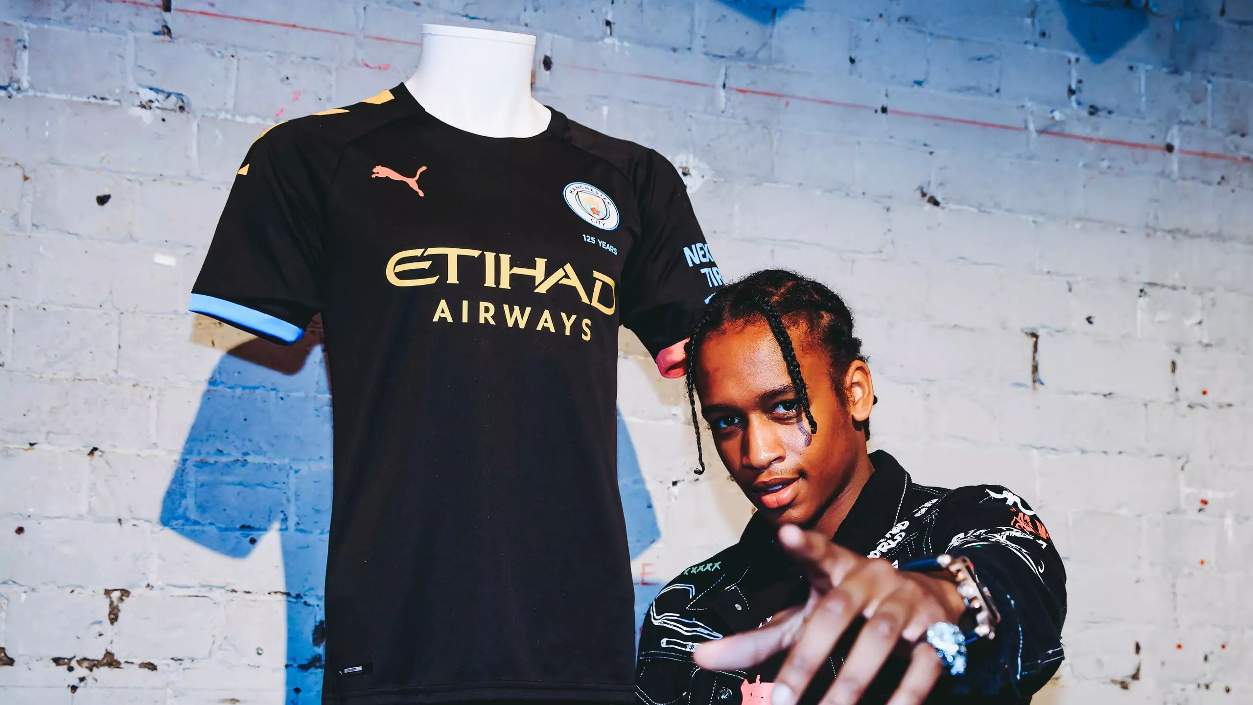 manchester city away kit