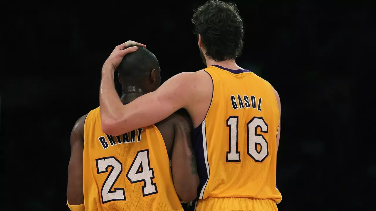 Pau Gasol: penghargaan untuk Kobe Bryant dalam perpisahannya