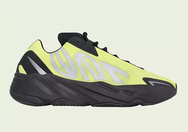 adidas Yeezy 700 MNVN «فوسفور»