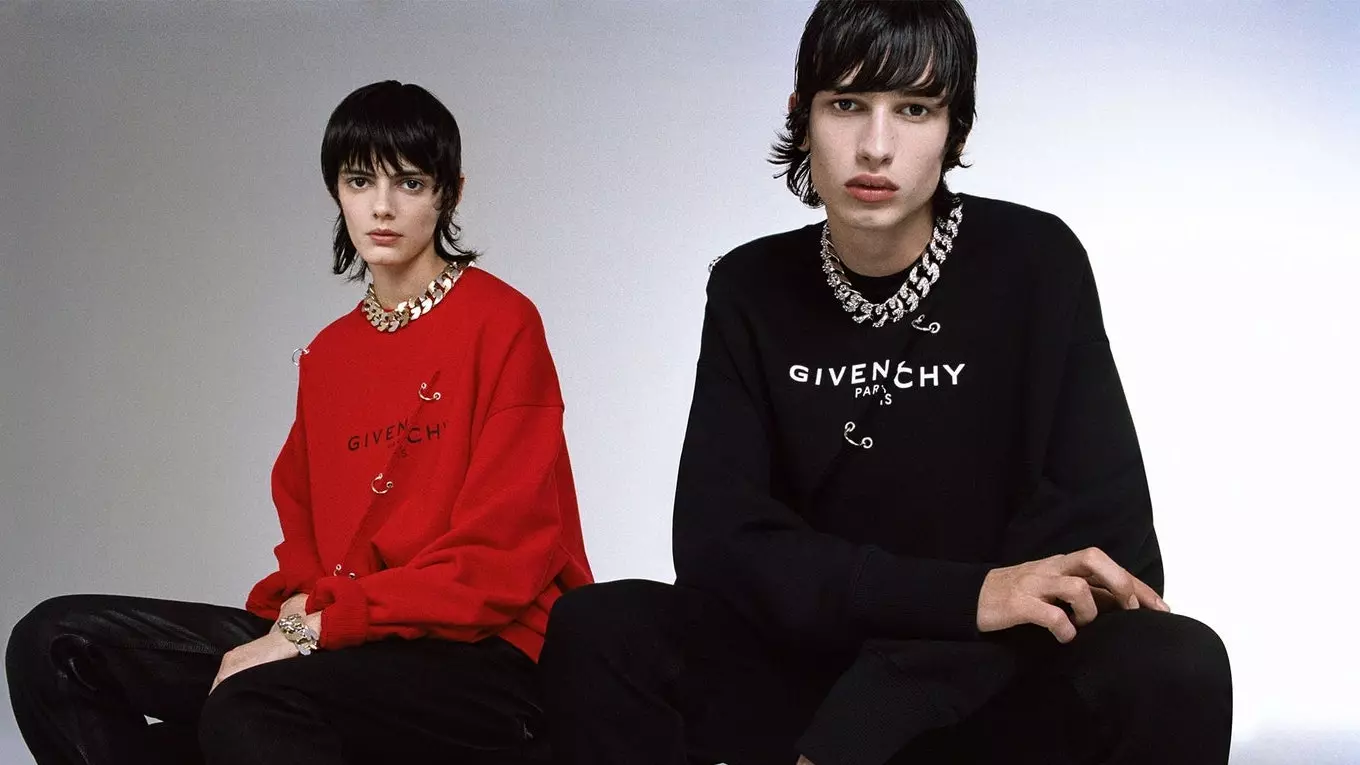 Givenchy duks